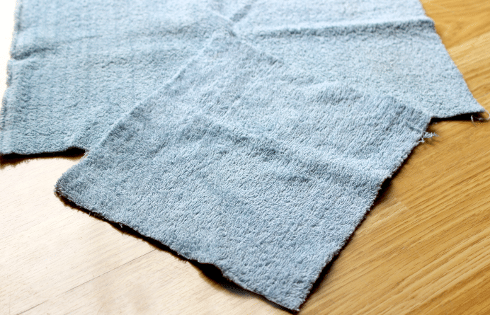 Top 10 Ways to Re-Use Old Towels and Sheets - Fabulessly Frugal