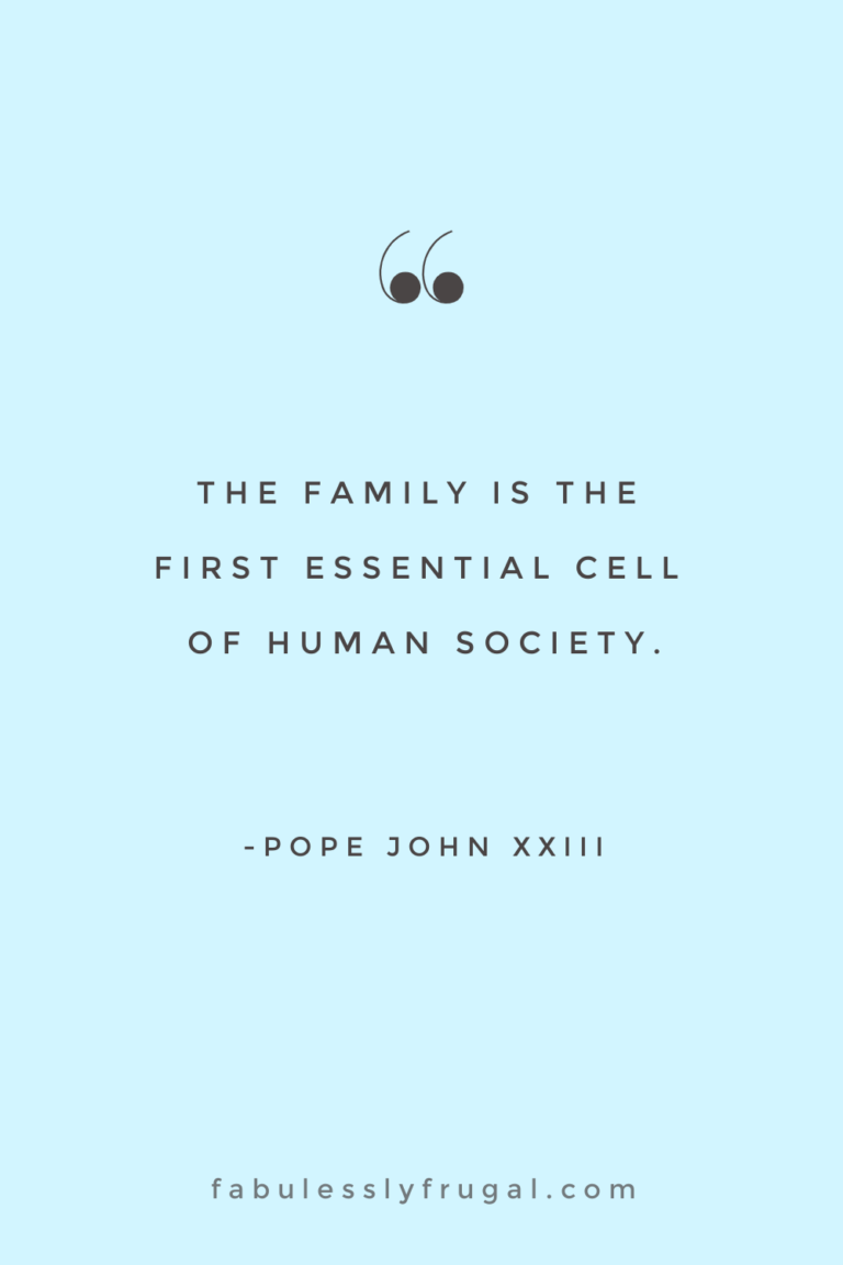 16 of the BEST Family Quotes to Inspire & Make You Smile - Fabulessly ...